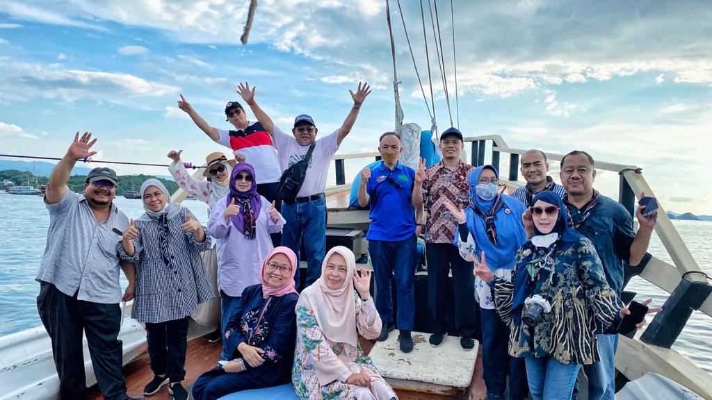 Paket Tour Murah Malaysia 2026 - Raja Holiday Indonesia